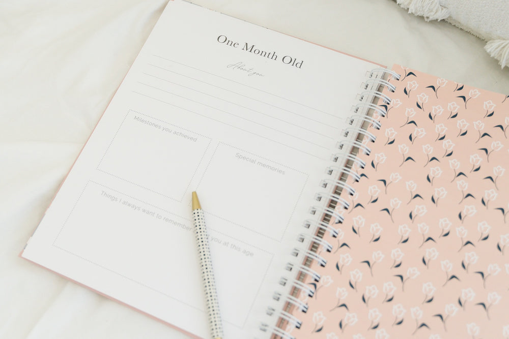 Baby Books - Record Baby's First Milestones & Memories