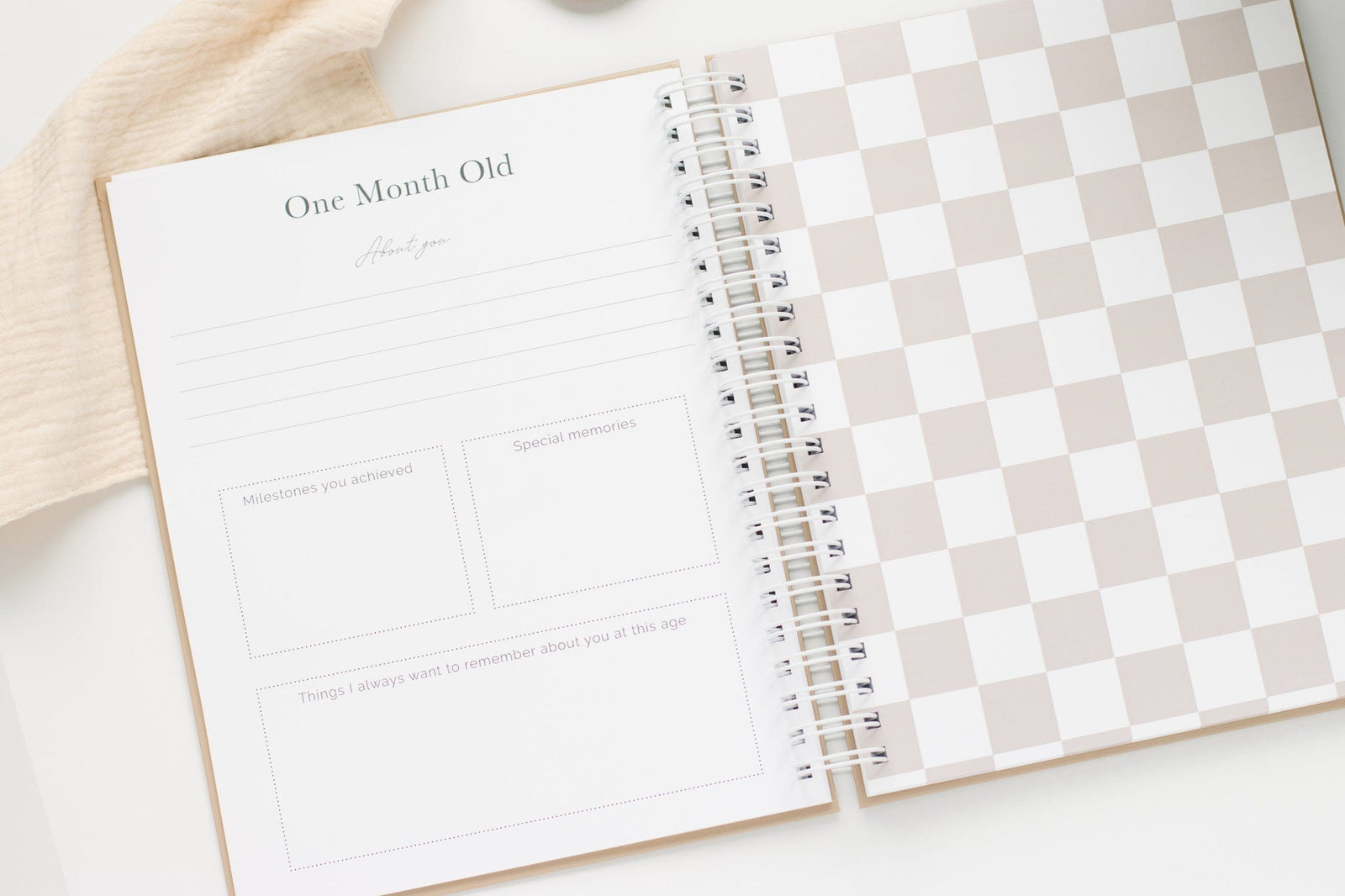 Checkerboard Baby Book - Newborn keepsake journal